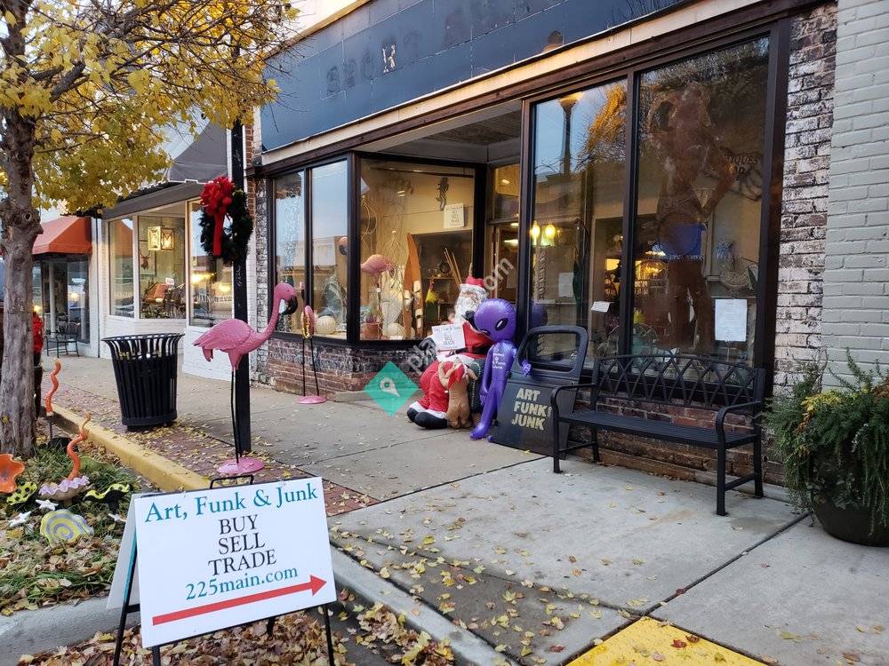 Art, Funk & Junk - Fort Mill