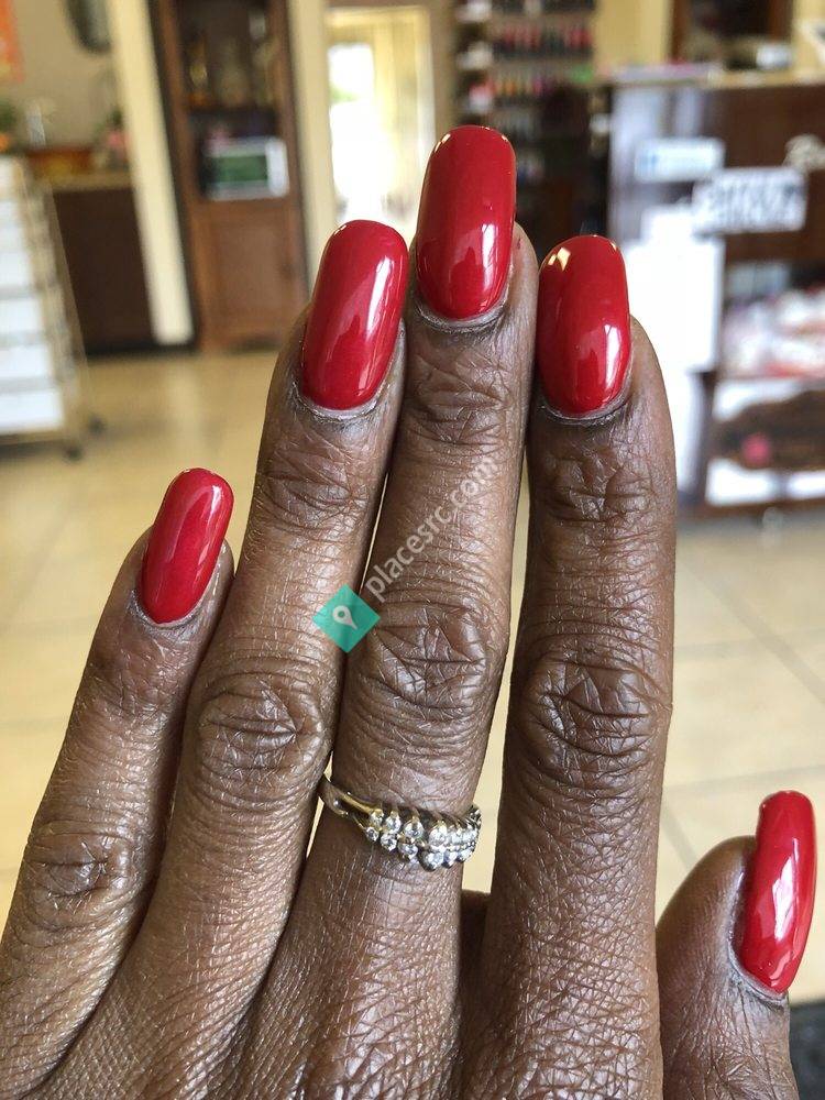 Prestigious Nail Spa - South Charleston